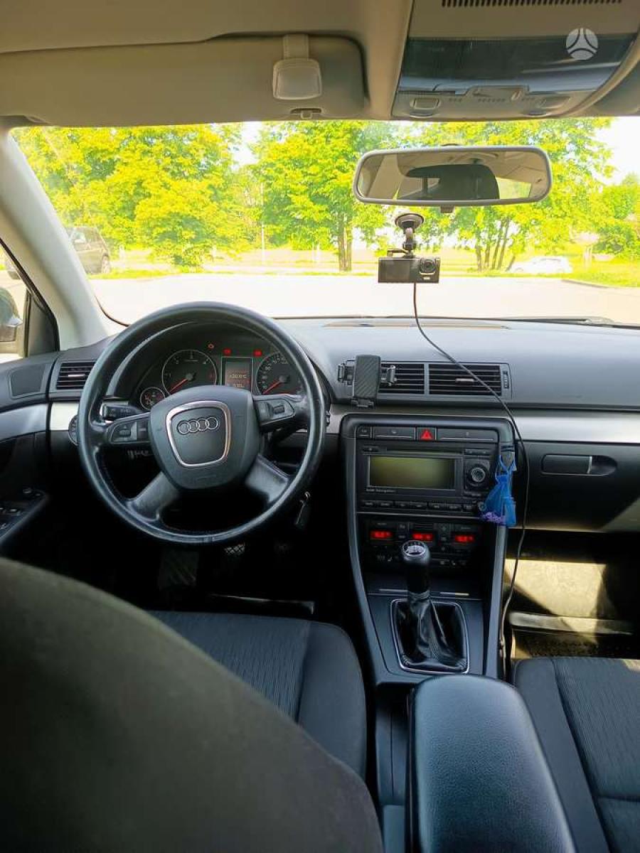 Pelēks Audi A4 2007 Viļņa, ar dzinēja tilpumu 2.00 L un nobraukumu 281 tūkst. km par 1900 €, foto 12 vietnē AUTOMOTO.COM.LV