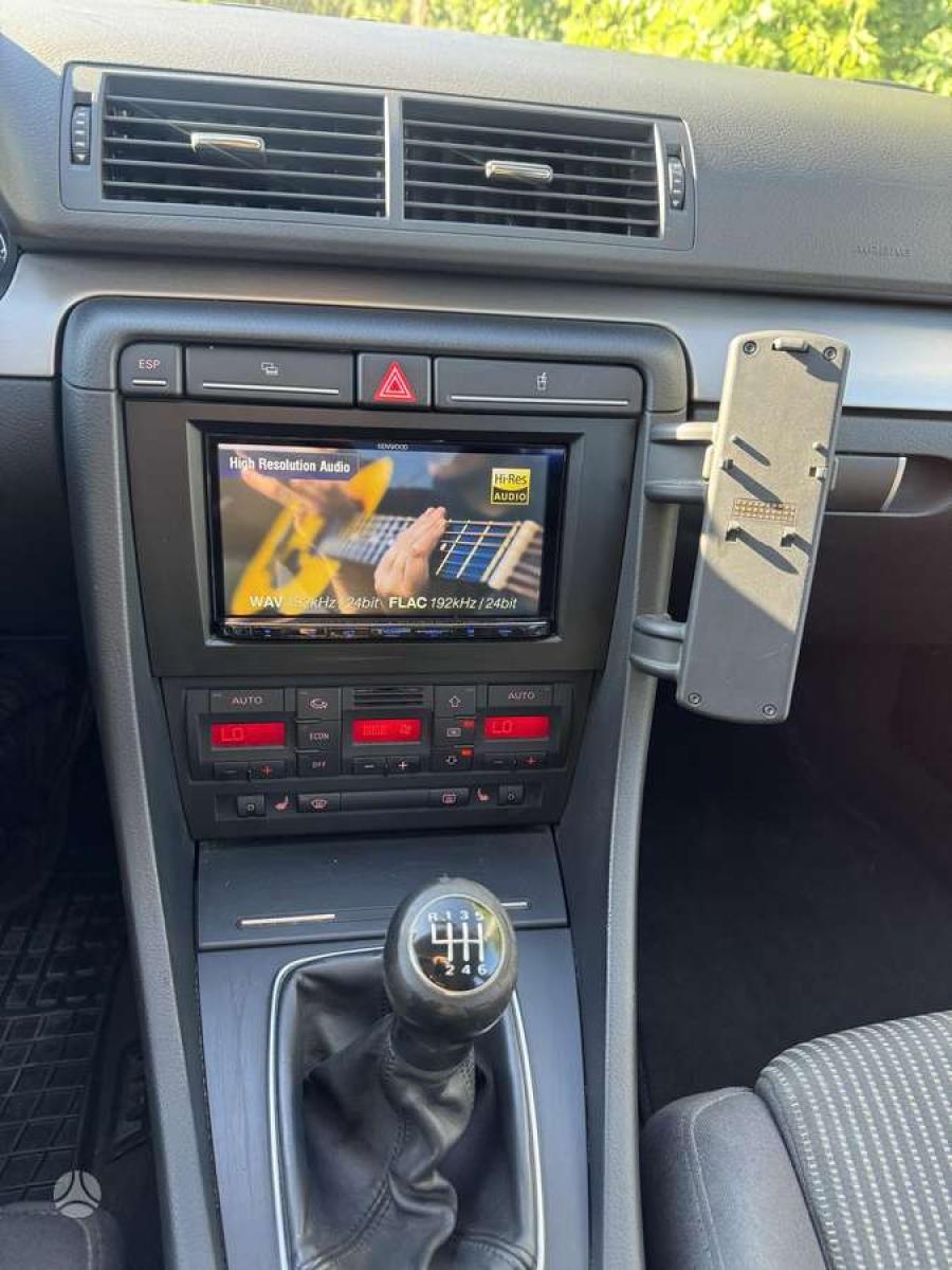 Pelēks Audi A4 2007 Kauņa, ar dzinēja tilpumu 2.70 L un nobraukumu 360 tūkst. km par 2550 €, foto 15 vietnē AUTOMOTO.COM.LV