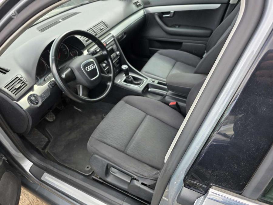 Pelēks Audi A4 2007 Utena, ar dzinēja tilpumu 2.00 L un nobraukumu 355 tūkst. km par 2650 €, foto 1 vietnē AUTOMOTO.COM.LV