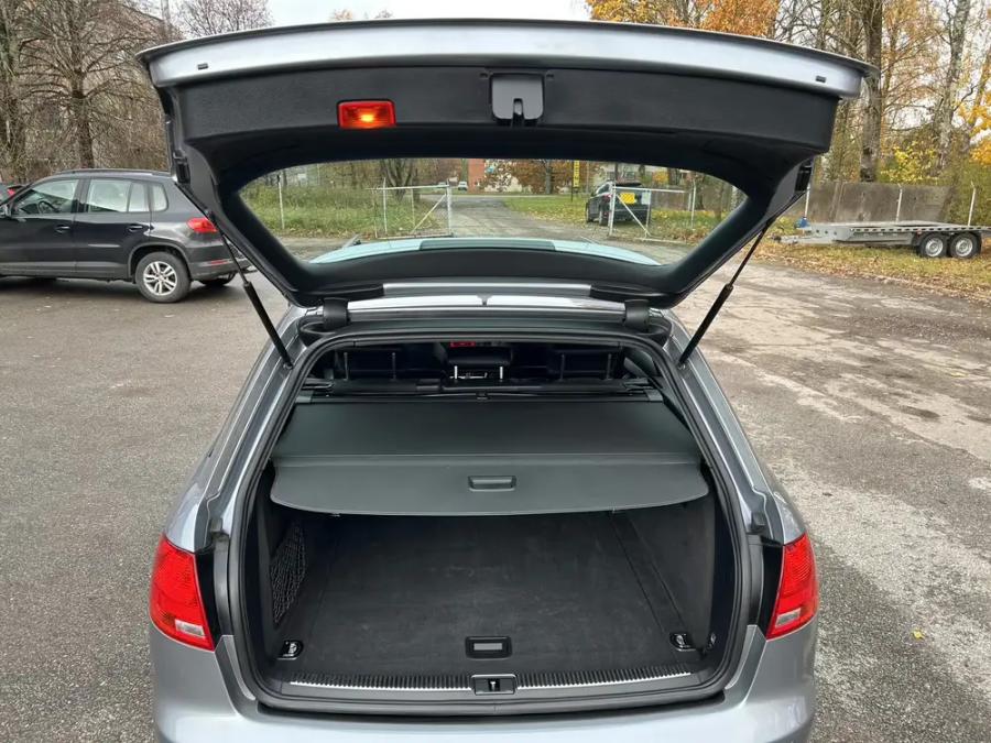 Pelēks Audi A4 2007 Limbaži, ar dzinēja tilpumu 2.00 L un nobraukumu 231 tūkst. km par 5250 €, foto 8 vietnē AUTOMOTO.COM.LV