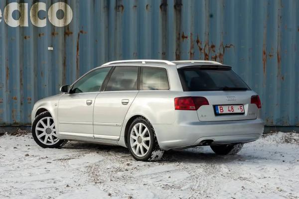 Grey Audi A4 2007 in Riga, with an engine capacity of 2.00 L and mileage of 260 thousand km for 3995 €, photo 2 on AUTOMOTO.COM.LV