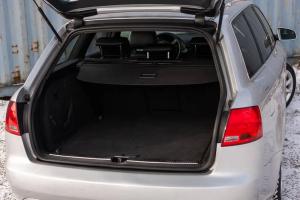 Grey Audi A4 2007 in Riga, with an engine capacity of 2.00 L and mileage of 260 thousand km for 3995 €, photo 11 on AUTOMOTO.COM.LV