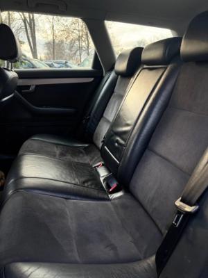 Grey Audi A4 2007 in Riga, with an engine capacity of 2.00 L and mileage of 235 thousand km for 3799 €, photo 8 on AUTOMOTO.COM.LV