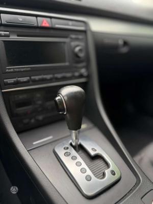 Pelēks Audi A4 2007 Viļņa, ar dzinēja tilpumu 2.00 L un nobraukumu 285 tūkst. km par 3000 €, foto 15 vietnē AUTOMOTO.COM.LV