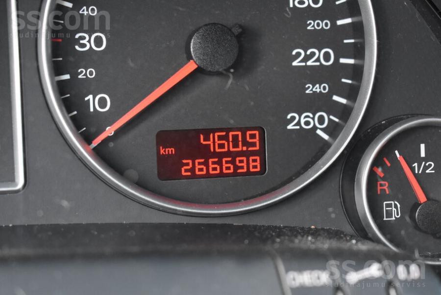 Pelēks Audi A4 2007 Kuldīga, ar dzinēja tilpumu 2.00 L un nobraukumu 0 tūkst. km par 3990 €, foto 14 vietnē AUTOMOTO.COM.LV