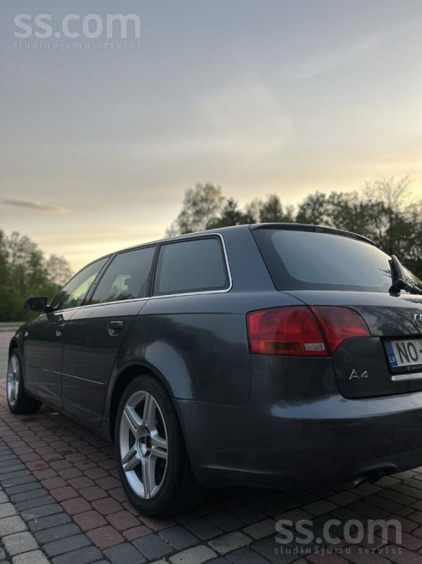 Grey Audi A4 2007 in Riga, with an engine capacity of 2.00 L and mileage of 267 thousand km for 2900 €, photo 3 on AUTOMOTO.COM.LV