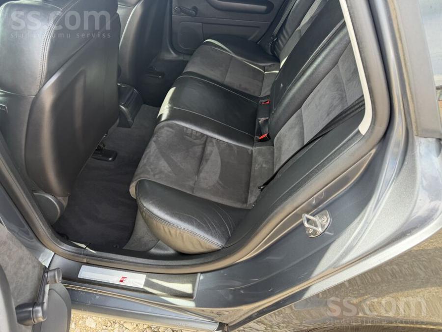 Grey Audi A4 2007 in Rezekne, with an engine capacity of 2.00 L and mileage of 230 thousand km for 3850 €, photo 13 on AUTOMOTO.COM.LV