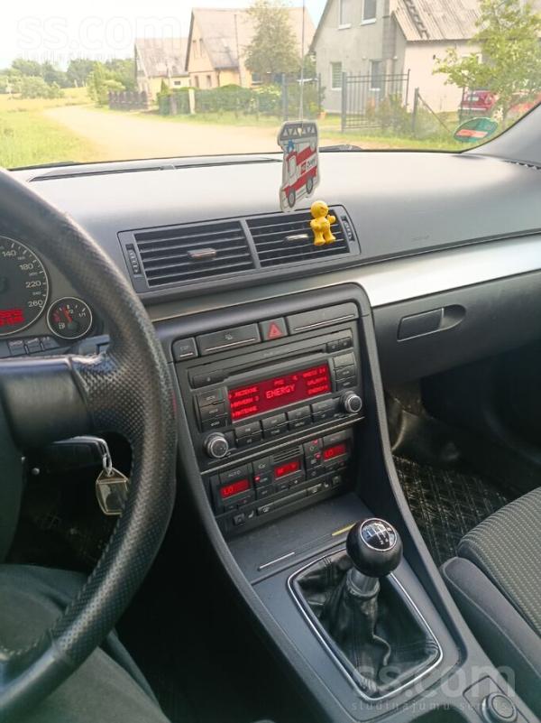 Pelēks Audi A4 2007 Krāslava, ar dzinēja tilpumu 2.00 L un nobraukumu 322 tūkst. km par 2500 €, foto 4 vietnē AUTOMOTO.COM.LV
