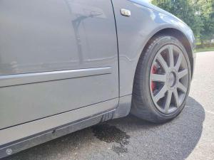Grey Audi A4 2007 in Kaunas, with an engine capacity of 1.99 L and mileage of 292 thousand km for 2500 €, photo 12 on AUTOMOTO.COM.LV