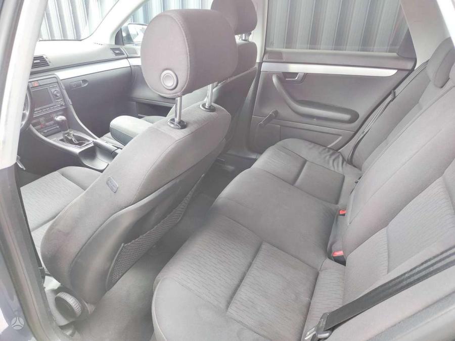 Grey Audi A4 2007 in Kaunas, with an engine capacity of 1.99 L and mileage of 292 thousand km for 2500 €, photo 18 on AUTOMOTO.COM.LV