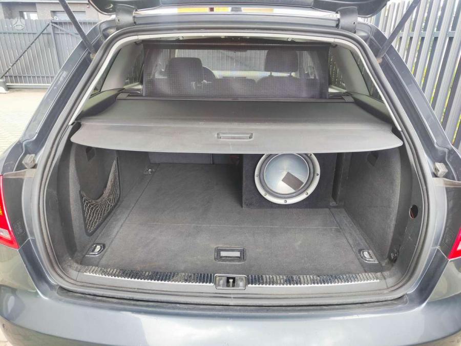 Grey Audi A4 2007 in Kaunas, with an engine capacity of 1.99 L and mileage of 292 thousand km for 2500 €, photo 19 on AUTOMOTO.COM.LV