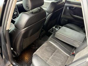 Grey Audi A4 2007 in Kaunas, with an engine capacity of 1.99 L and mileage of 318 thousand km for 3250 €, photo 25 on AUTOMOTO.COM.LV