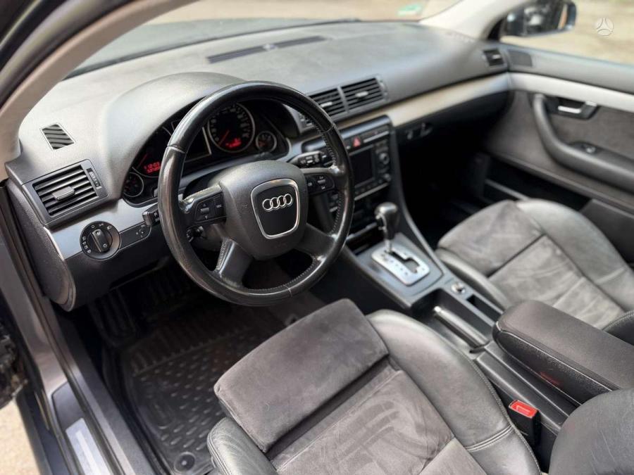 Grey Audi A4 2007 in Kaunas, with an engine capacity of 1.99 L and mileage of 318 thousand km for 3250 €, photo 30 on AUTOMOTO.COM.LV