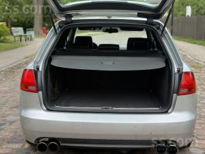Pelēks Audi A4 2007 Jelgava, ar dzinēja tilpumu 2.00 L un nobraukumu 398 tūkst. km par 2450 €, foto 8 vietnē AUTOMOTO.COM.LV