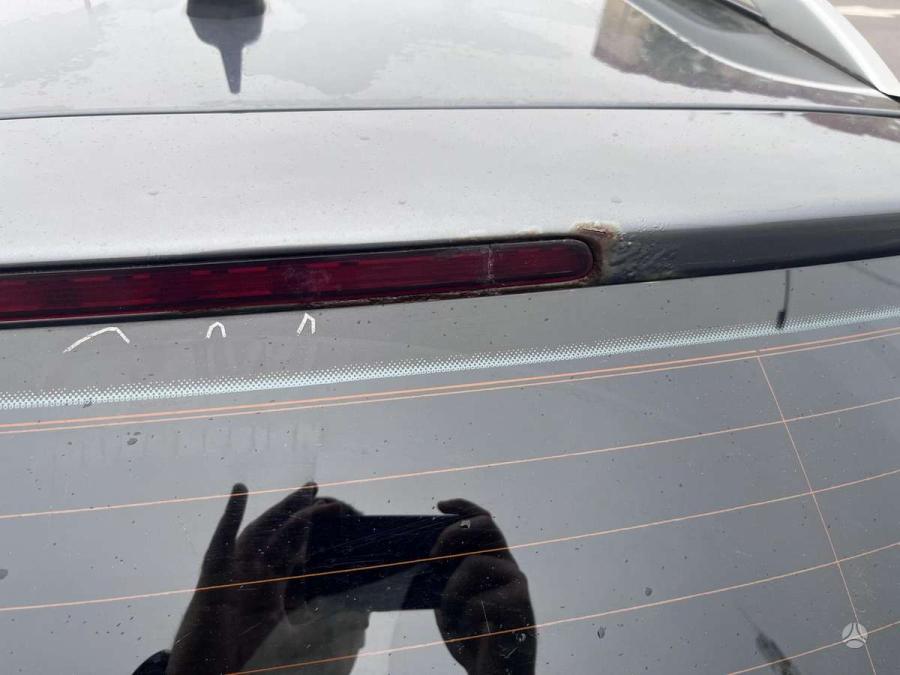 Grey Audi A4 2007 in Kaunas, with an engine capacity of 1.97 L and mileage of 248 thousand km for 1650 €, photo 17 on AUTOMOTO.COM.LV