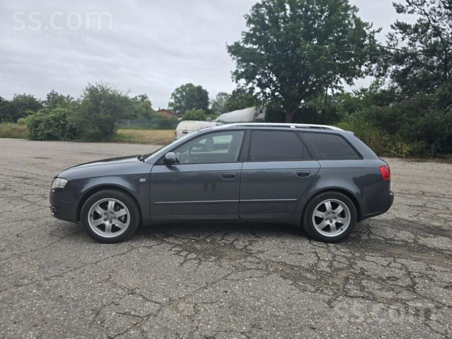 Grey Audi A4 2007 in Riga, with an engine capacity of 2.00 L and mileage of 357 thousand km for 2750 €, photo 8 on AUTOMOTO.COM.LV