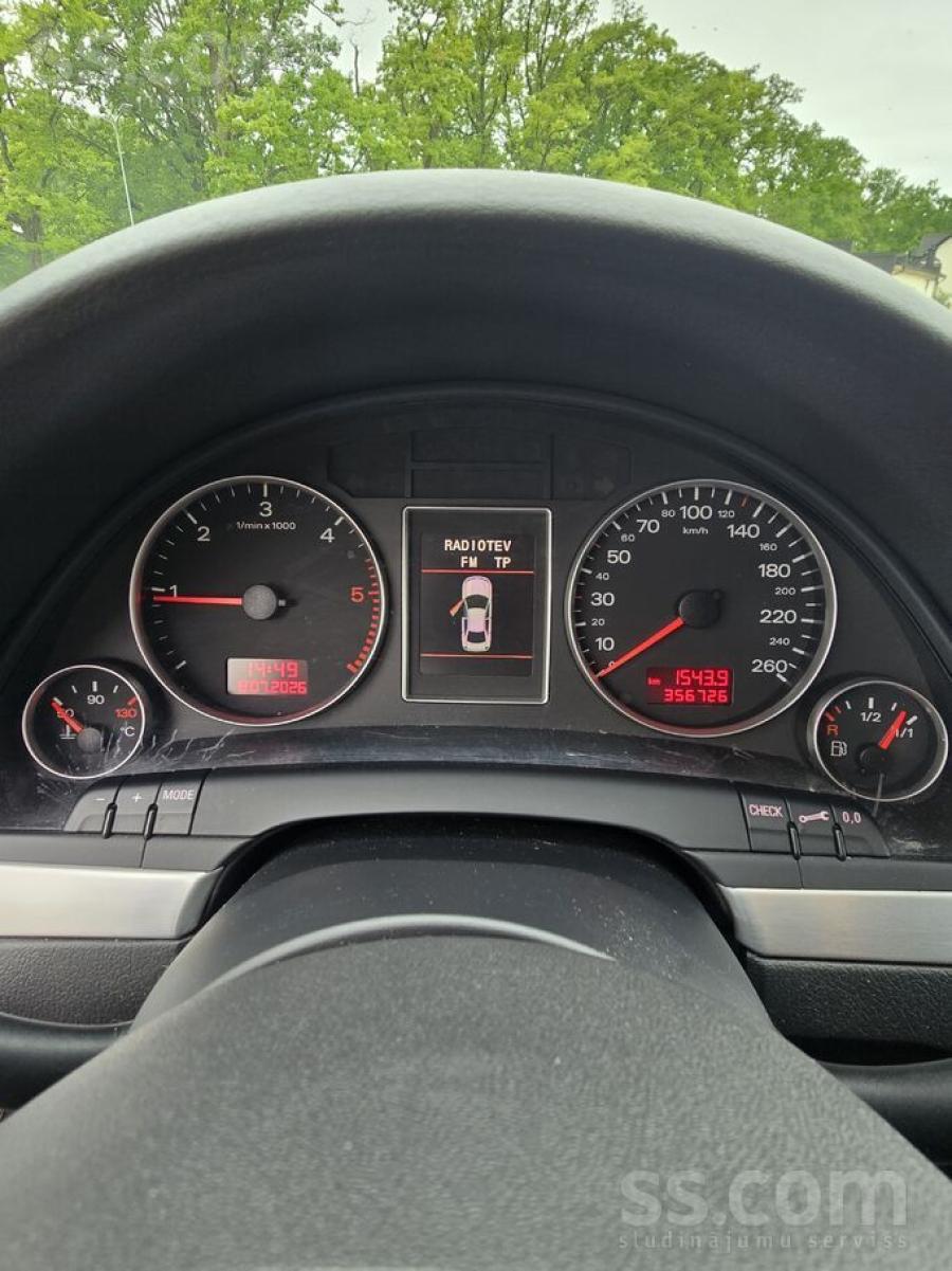 Grey Audi A4 2007 in Riga, with an engine capacity of 2.00 L and mileage of 357 thousand km for 2750 €, photo 13 on AUTOMOTO.COM.LV