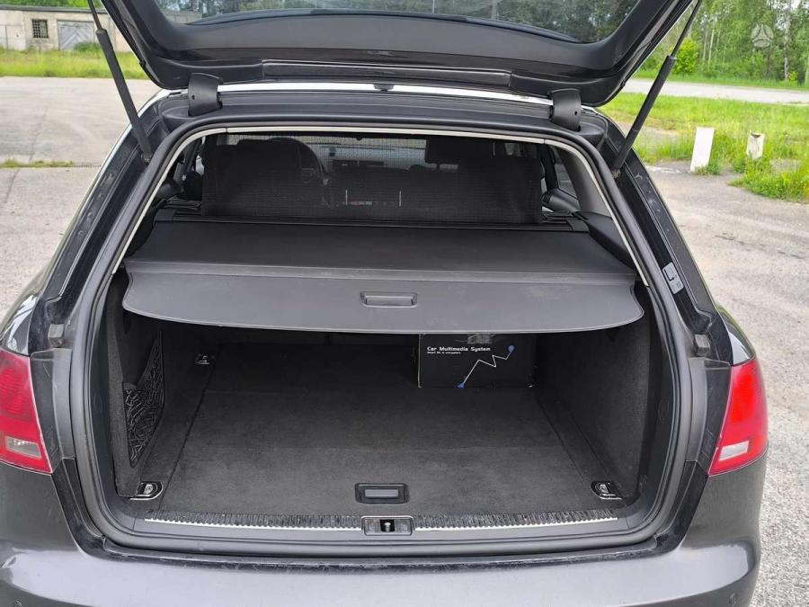 Grey Audi A4 2007 in Plunge, with an engine capacity of 1.99 L and mileage of 370 thousand km for 2500 €, photo 12 on AUTOMOTO.COM.LV