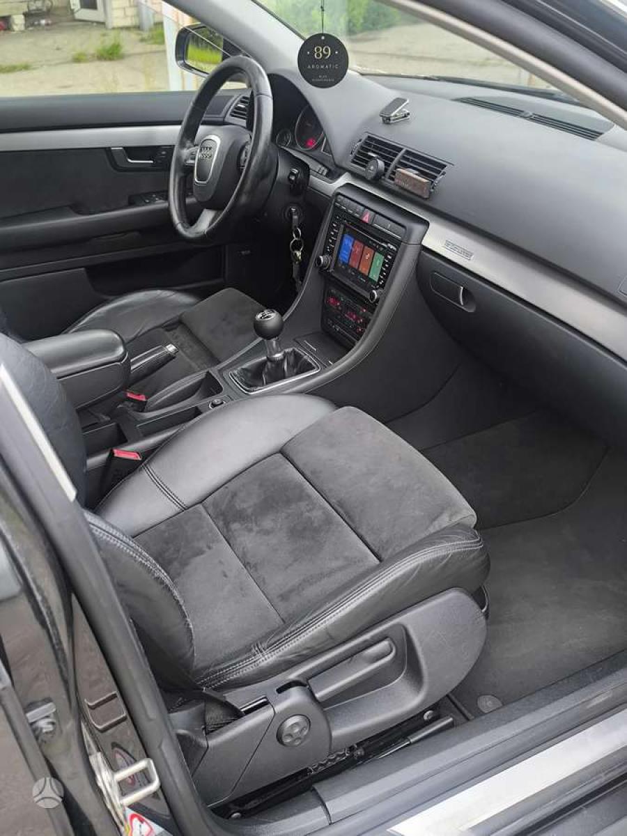 Grey Audi A4 2007 in Plunge, with an engine capacity of 1.99 L and mileage of 370 thousand km for 2500 €, photo 15 on AUTOMOTO.COM.LV