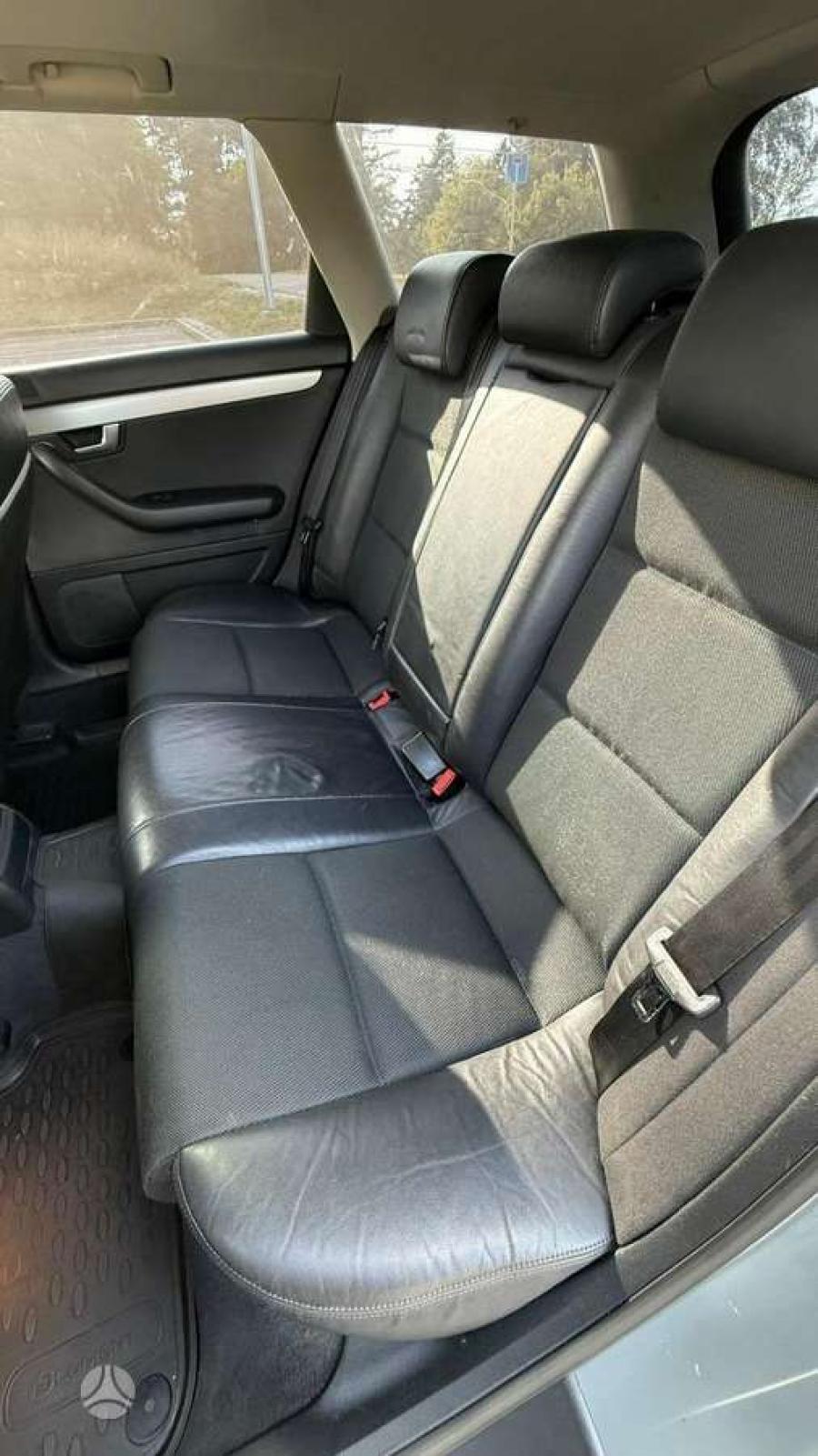 Grey Audi A4 2007 in Vilnius, with an engine capacity of 1.97 L and mileage of 349 thousand km for 3200 €, photo 13 on AUTOMOTO.COM.LV