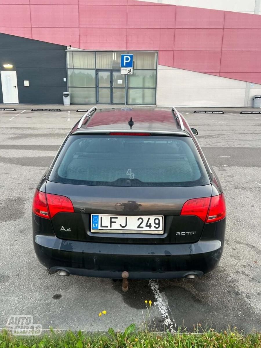 Grey Audi A4 2007 in Panevezys, with an engine capacity of 2.00 L and mileage of 321 thousand km for 2100 €, photo 4 on AUTOMOTO.COM.LV