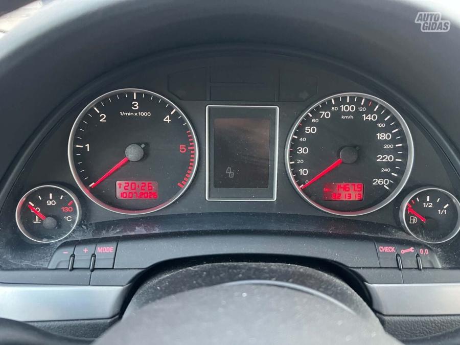 Grey Audi A4 2007 in Panevezys, with an engine capacity of 2.00 L and mileage of 321 thousand km for 2100 €, photo 7 on AUTOMOTO.COM.LV