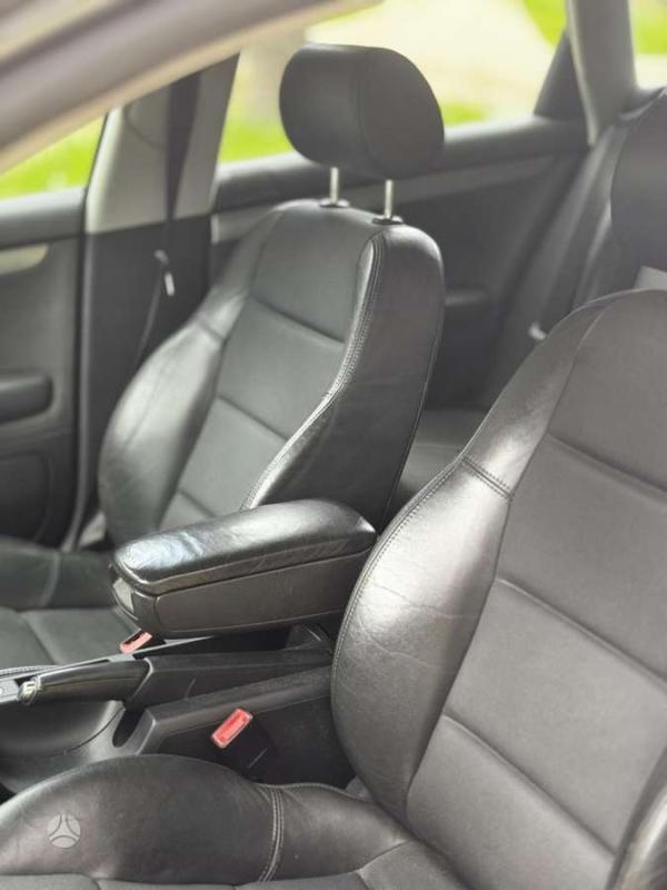 Grey Audi A4 2007 in Vilnius, with an engine capacity of 2.00 L and mileage of 279 thousand km for 1900 €, photo 7 on AUTOMOTO.COM.LV