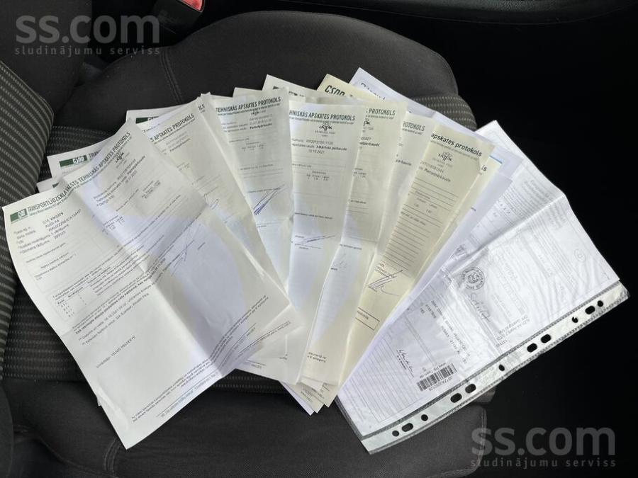 Pelēks Audi A4 2007 Bauska, ar dzinēja tilpumu 2.00 L un nobraukumu 0 tūkst. km par 1450 €, foto 24 vietnē AUTOMOTO.COM.LV