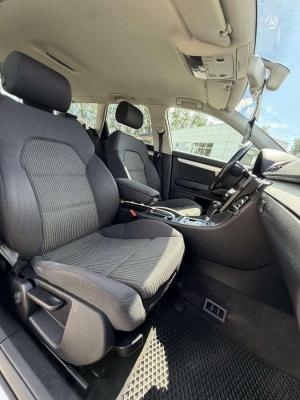 Grey Audi A4 2007 in Vilnius, with an engine capacity of 1.99 L and mileage of 384 thousand km for 2900 €, photo 19 on AUTOMOTO.COM.LV