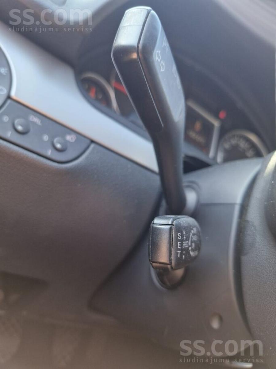 Pelēks Audi A4 2007 Ventspils, ar dzinēja tilpumu 1.90 L un nobraukumu 271 tūkst. km par 2500 €, foto 9 vietnē AUTOMOTO.COM.LV