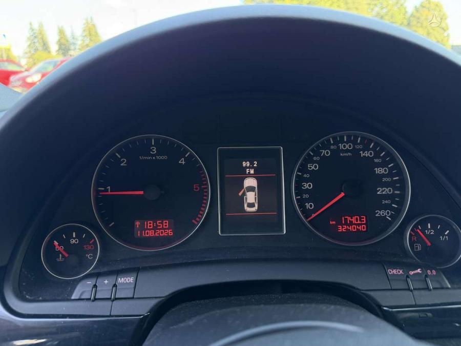 Grey Audi A4 2007 in Kaunas, with an engine capacity of 1.99 L and mileage of 324 thousand km for 3800 €, photo 9 on AUTOMOTO.COM.LV