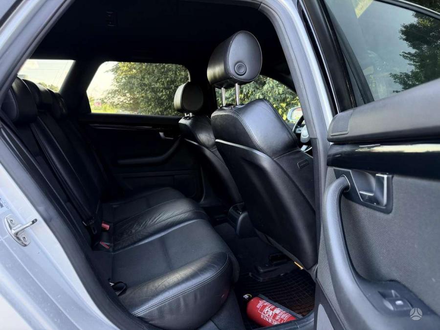Grey Audi A4 2007 in Kaunas, with an engine capacity of 1.99 L and mileage of 324 thousand km for 3800 €, photo 19 on AUTOMOTO.COM.LV