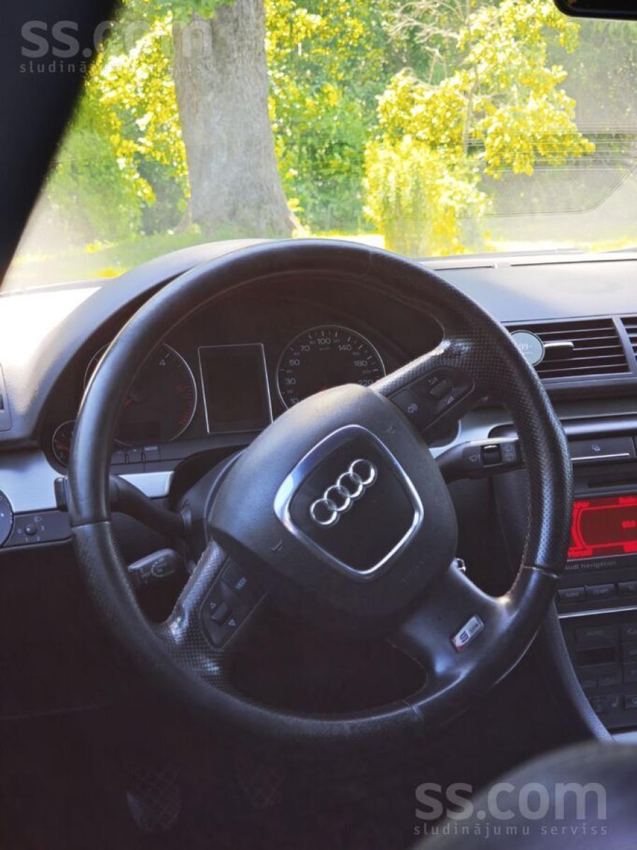 Pelēks Audi A4 2007 Rīga, ar dzinēja tilpumu 2.00 L un nobraukumu 370 tūkst. km par 3100 €, foto 6 vietnē AUTOMOTO.COM.LV