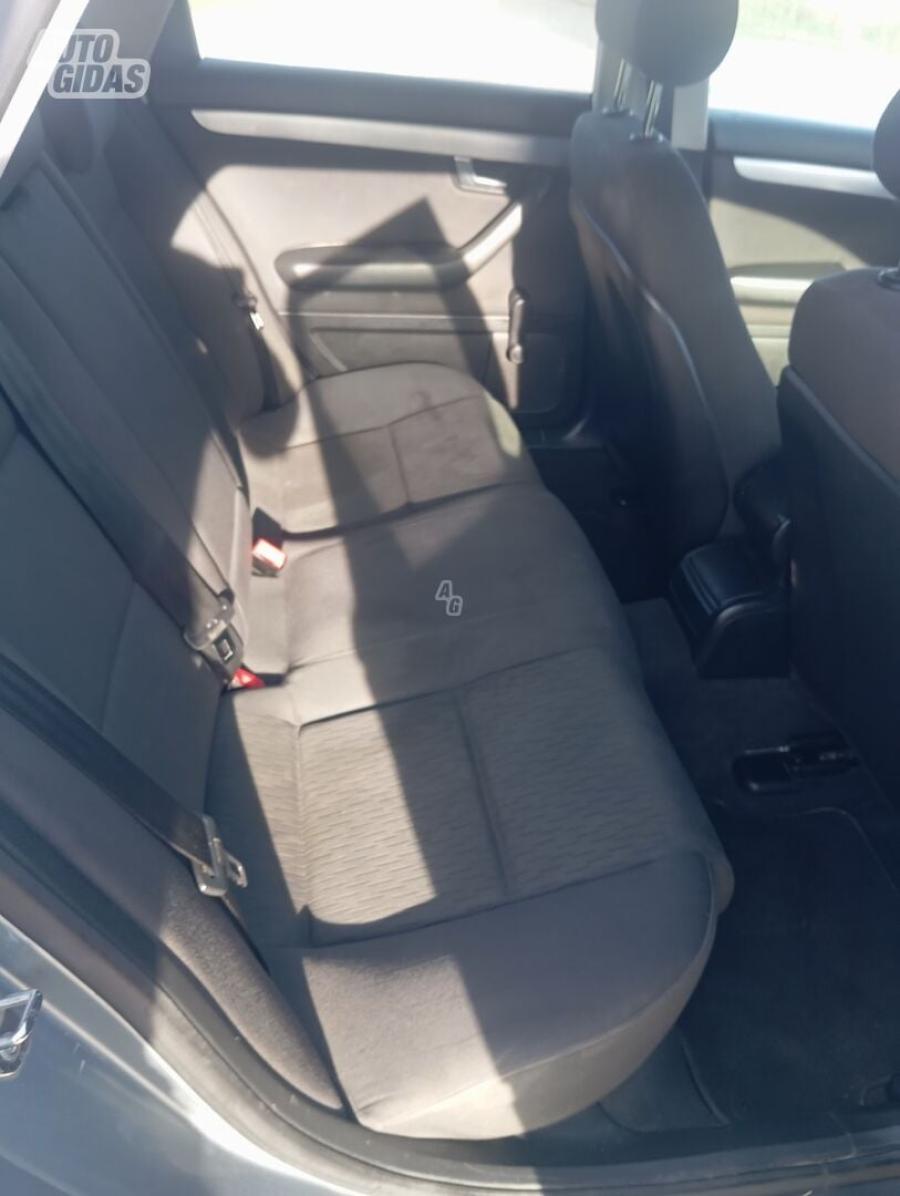 Grey Audi A4 2007 in Kazlu Ruda, with an engine capacity of 2.00 L and mileage of 310 thousand km for 1699 €, photo 22 on AUTOMOTO.COM.LV