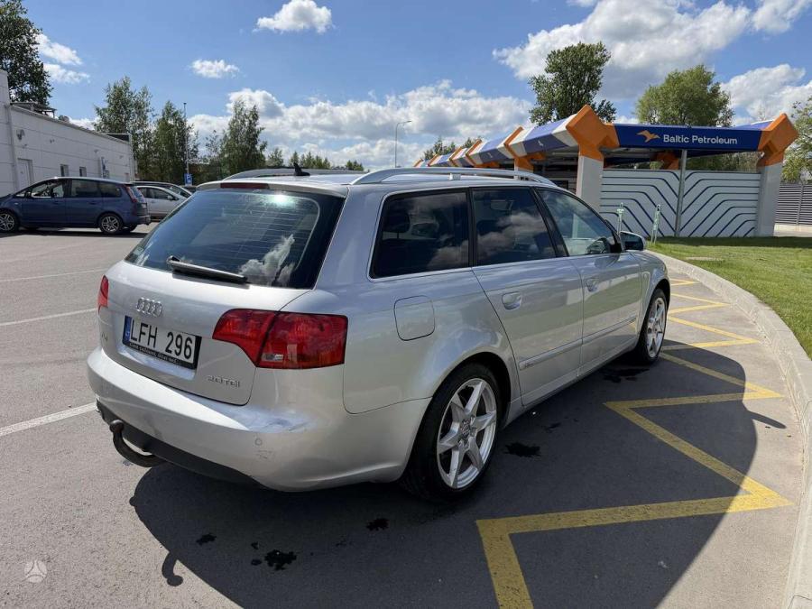 Grey Audi A4 2007 in Vilnius, with an engine capacity of 1.99 L and mileage of 374 thousand km for 2650 €, photo 8 on AUTOMOTO.COM.LV