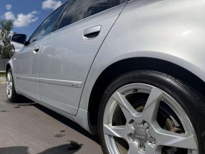 Grey Audi A4 2007 in Vilnius, with an engine capacity of 1.99 L and mileage of 374 thousand km for 2650 €, photo 24 on AUTOMOTO.COM.LV