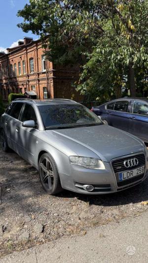Pelēks Audi A4 2007 Kauņa, ar dzinēja tilpumu 1.97 L un nobraukumu 330 tūkst. km par 1050 €, foto 5 vietnē AUTOMOTO.COM.LV