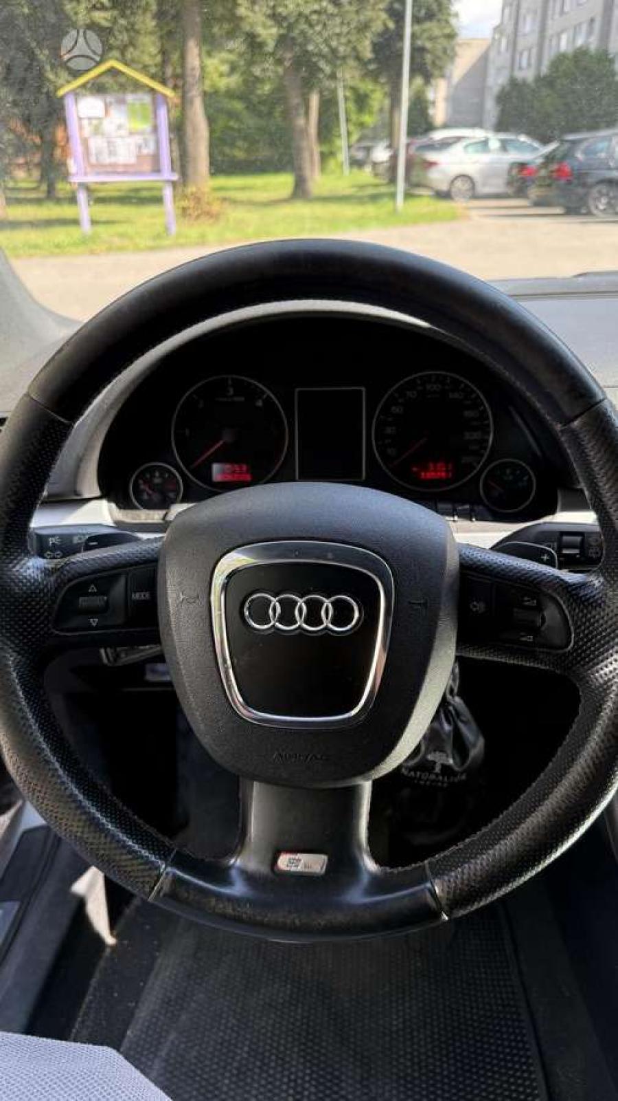 Pelēks Audi A4 2007 Kauņa, ar dzinēja tilpumu 1.97 L un nobraukumu 330 tūkst. km par 1050 €, foto 11 vietnē AUTOMOTO.COM.LV