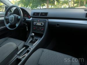 Grey Audi A4 2007 in Ludza, with an engine capacity of 2.00 L and mileage of 235 thousand km for 3790 €, photo 20 on AUTOMOTO.COM.LV