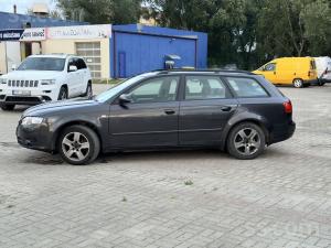 Серый Ауди А4 2007 в Лиепая, объемом двигателя 1.90 л и пробегом 240 тыс. км за 4000 €, фото 5 на AUTOMOTO.COM.LV