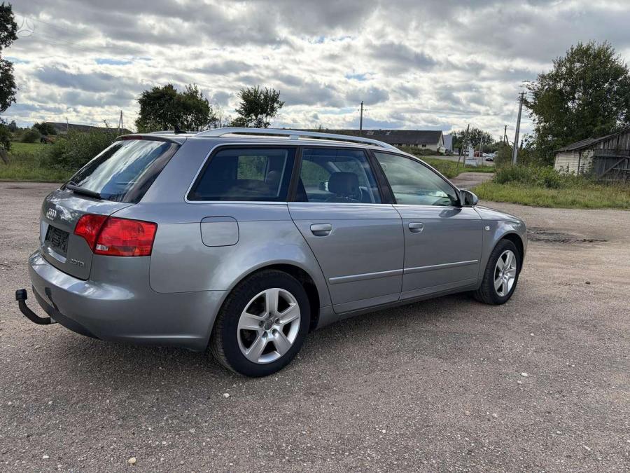 Grey Audi A4 2007 in Utena, with an engine capacity of 1.99 L and mileage of 285 thousand km for 2799 €, photo 9 on AUTOMOTO.COM.LV