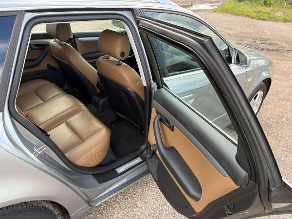 Grey Audi A4 2007 in Utena, with an engine capacity of 1.99 L and mileage of 285 thousand km for 2799 €, photo 10 on AUTOMOTO.COM.LV
