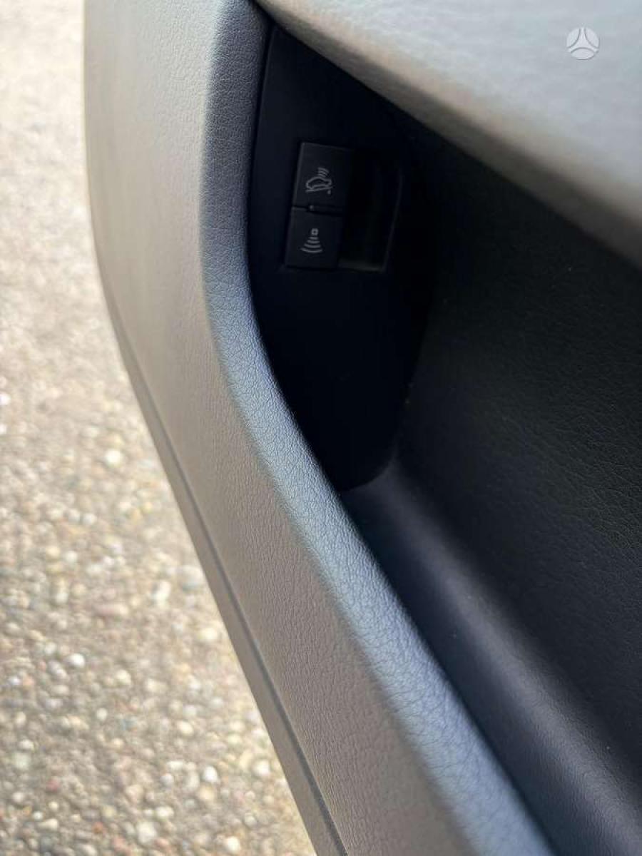 Grey Audi A4 2007 in Utena, with an engine capacity of 1.99 L and mileage of 285 thousand km for 2799 €, photo 16 on AUTOMOTO.COM.LV