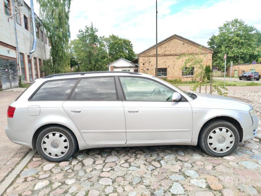 Grey Audi A4 2007 in Kuldiga, with an engine capacity of 2.00 L and mileage of 355 thousand km for 1600 €, photo 5 on AUTOMOTO.COM.LV