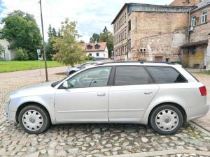 Grey Audi A4 2007 in Kuldiga, with an engine capacity of 2.00 L and mileage of 355 thousand km for 1600 €, photo 6 on AUTOMOTO.COM.LV