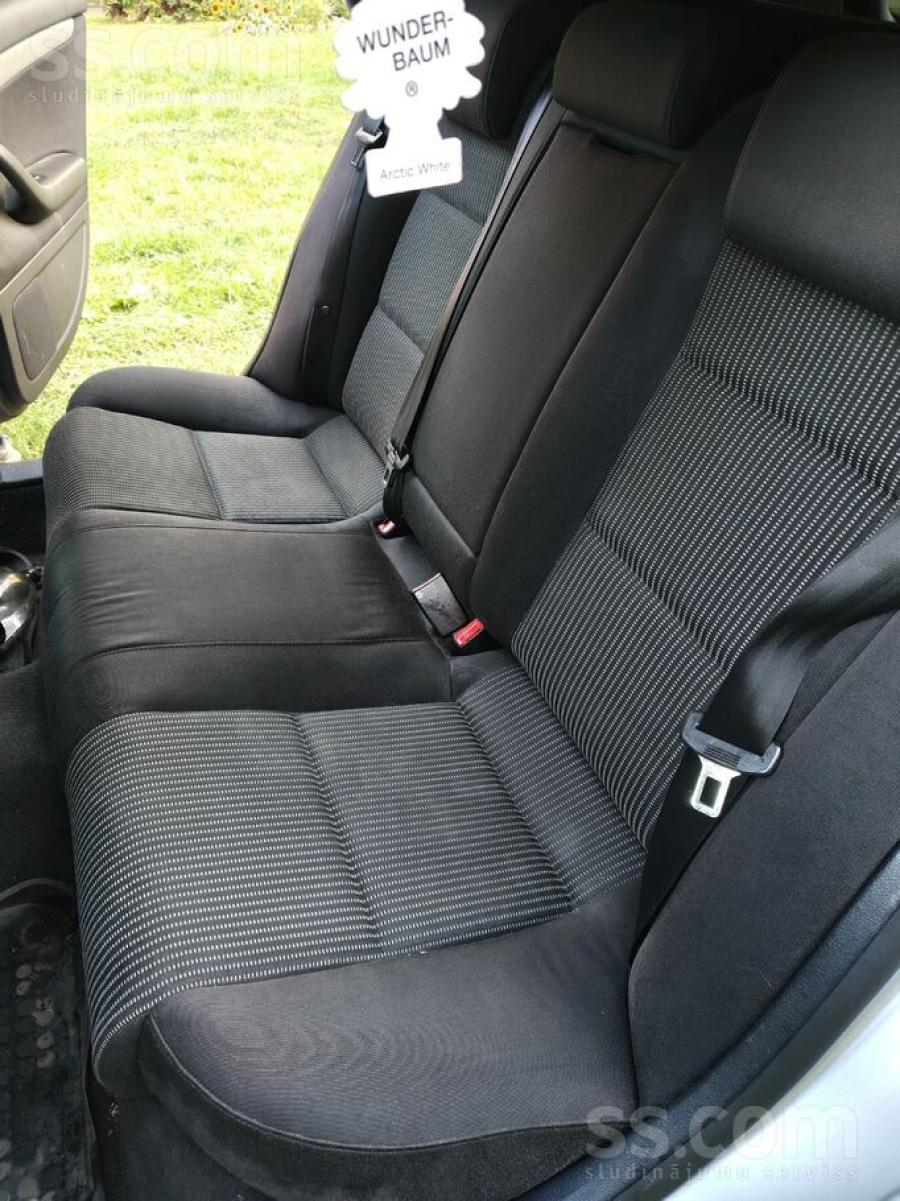 Grey Audi A4 2007 in Kuldiga, with an engine capacity of 2.00 L and mileage of 355 thousand km for 1600 €, photo 9 on AUTOMOTO.COM.LV