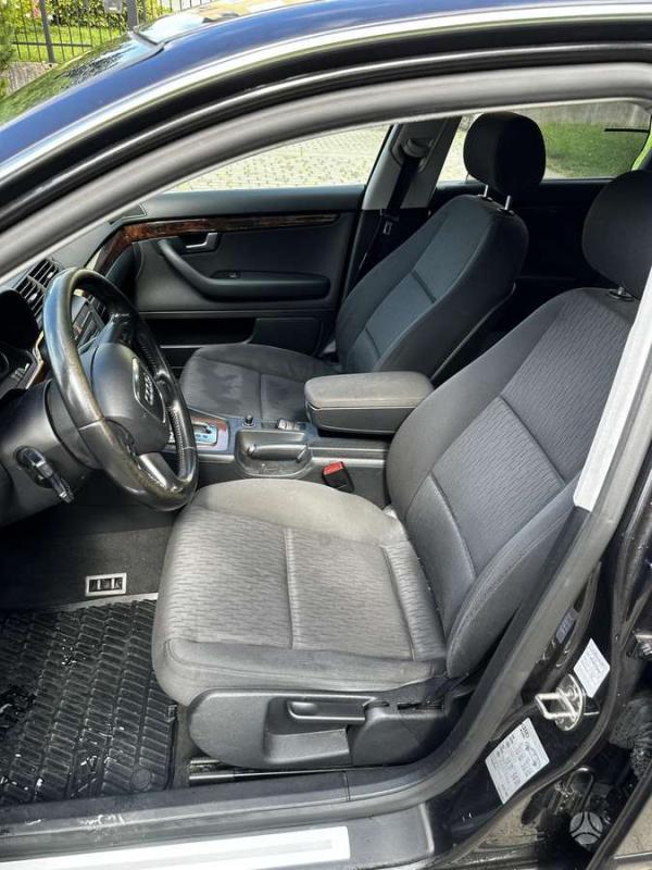 Grey Audi A4 2007 in Vilnius, with an engine capacity of 1.99 L and mileage of 270 thousand km for 3000 €, photo 11 on AUTOMOTO.COM.LV