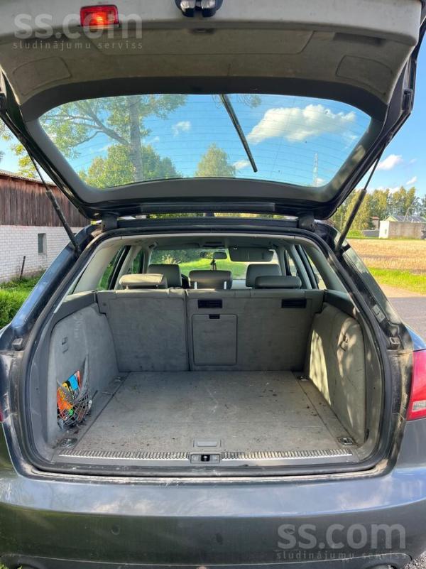 Grey Audi A4 2007 in Valmiera, with an engine capacity of 2.70 L and mileage of 321 thousand km for 2400 €, photo 3 on AUTOMOTO.COM.LV