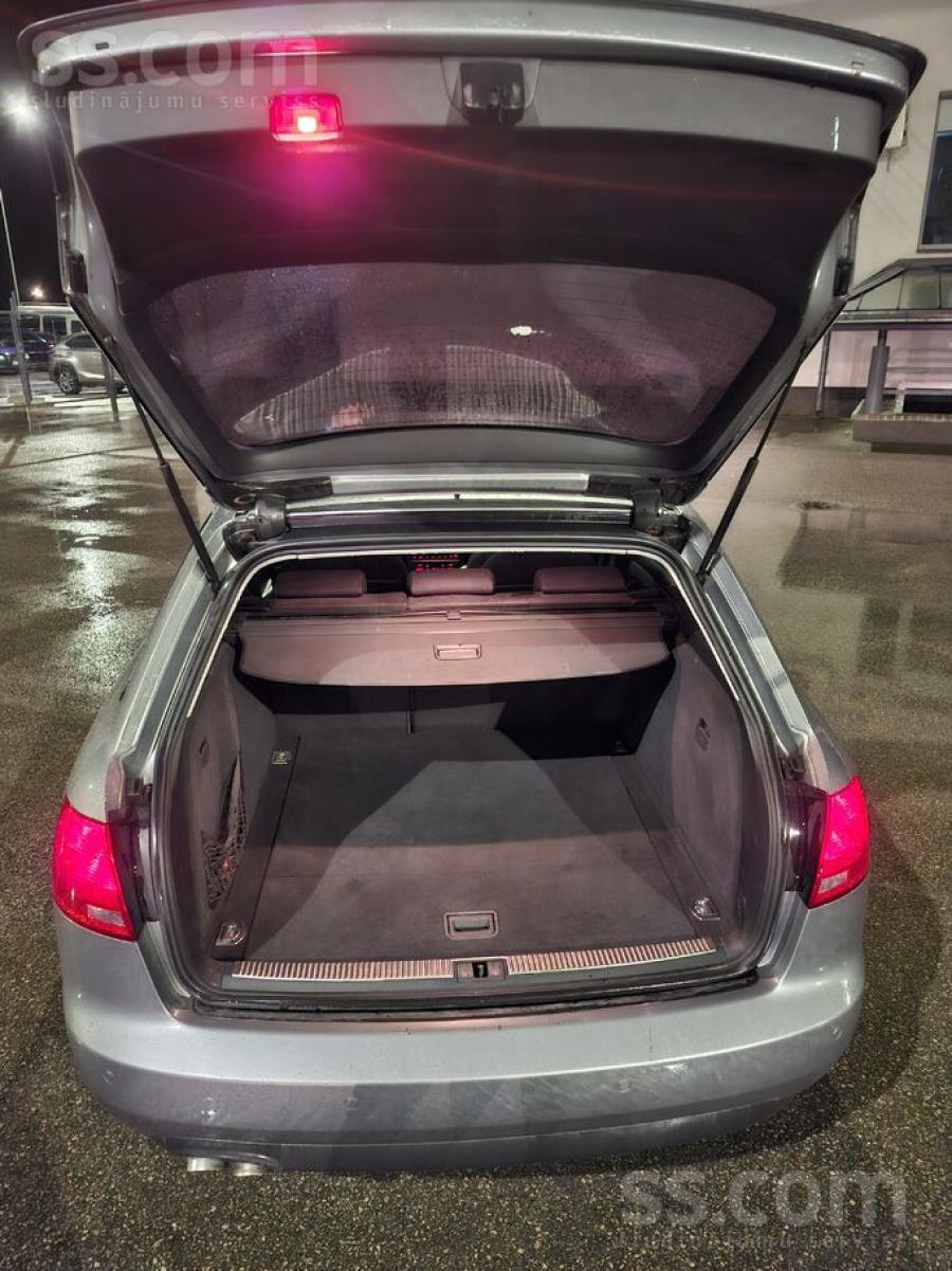 Pelēks Audi A4 2007 Rēzekne, ar dzinēja tilpumu 2.00 L un nobraukumu 0 tūkst. km par 2700 €, foto 7 vietnē AUTOMOTO.COM.LV
