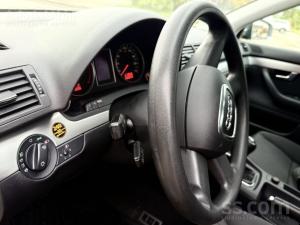 Pelēks Audi A4 2007 Ludza, ar dzinēja tilpumu 2.00 L un nobraukumu 262 tūkst. km par 4340 €, foto 17 vietnē AUTOMOTO.COM.LV